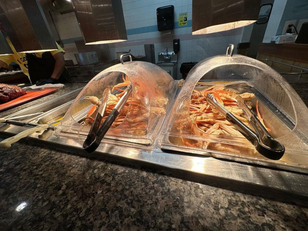 7 Best Seafood Buffets in North Myrtle Beach - Grand Strand Resorts